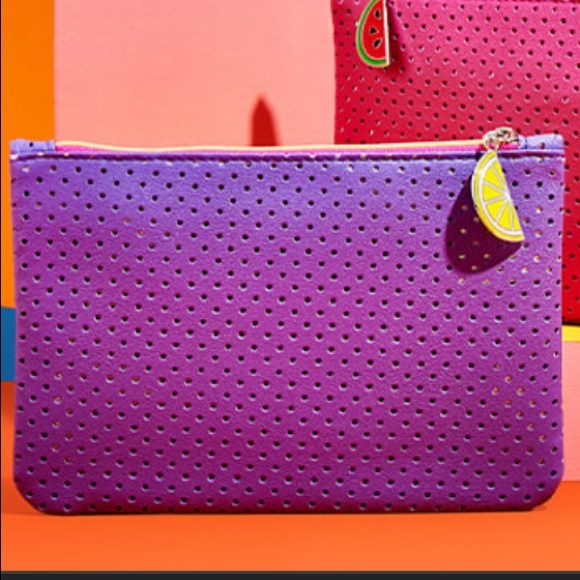 ipsy | Bags | Ipsy June 222 Purple Vinyl Mesh Glam Bag With Lemon Wedge ...